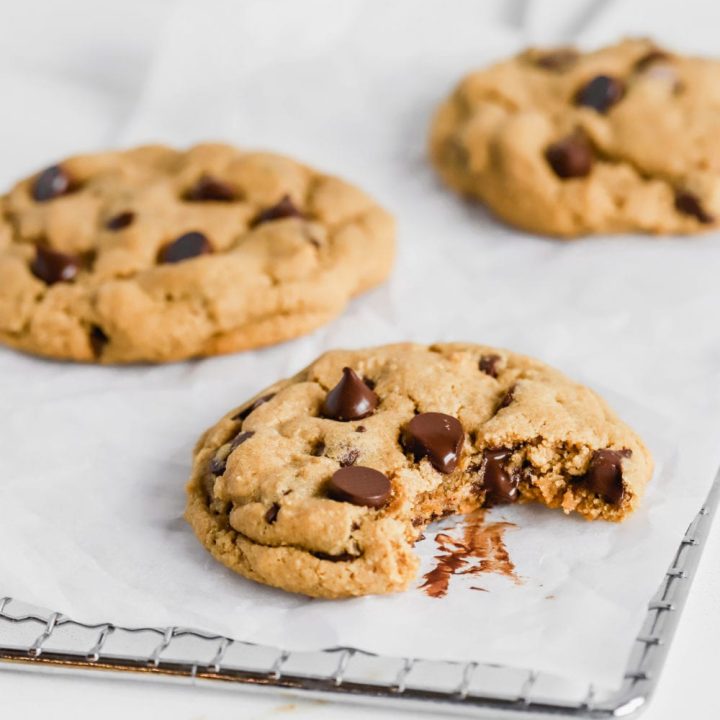 Healthy Gluten Free Vegan Chocolate Chip Cookies